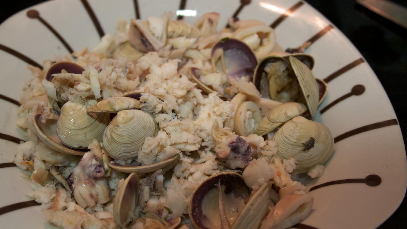 Receta de Pasta con pescado variado