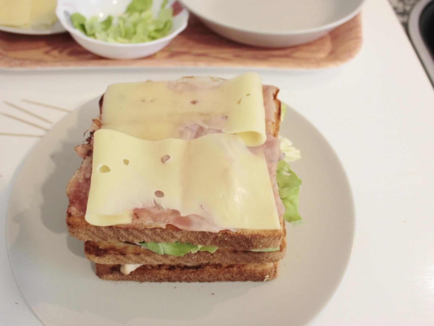 Sándwich Club estilo Vips