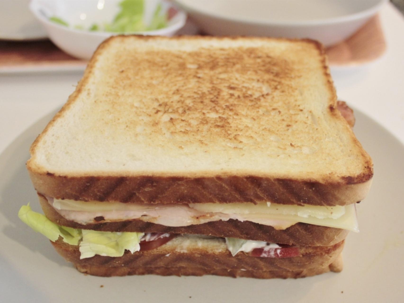 Sándwich Club estilo Vips