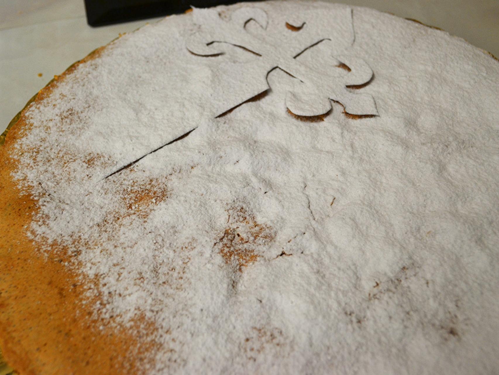 Tarta de Santiago, receta clásica