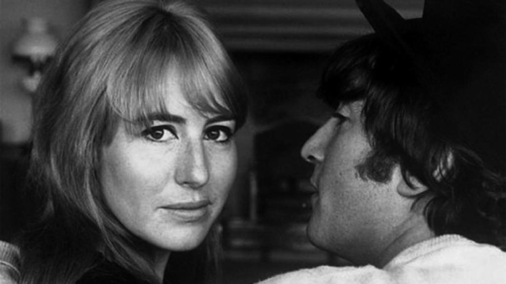 Muere Cynthia Powell