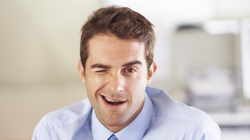 Cómo detectar que eres más presumido que tu novia