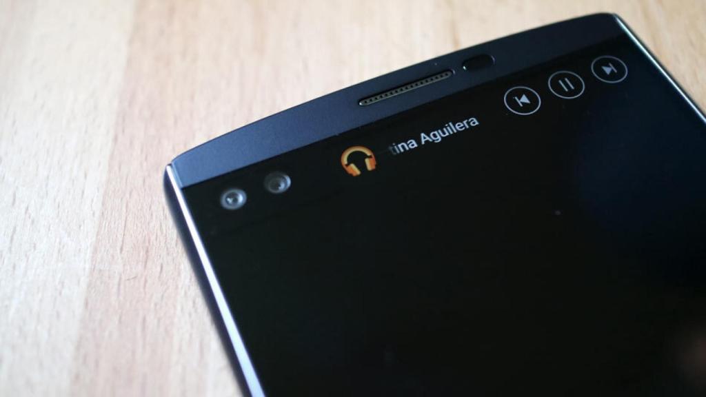 Dynamic Island de Apple no es algo nuevo y ya lo tuvo Android hace 7 años