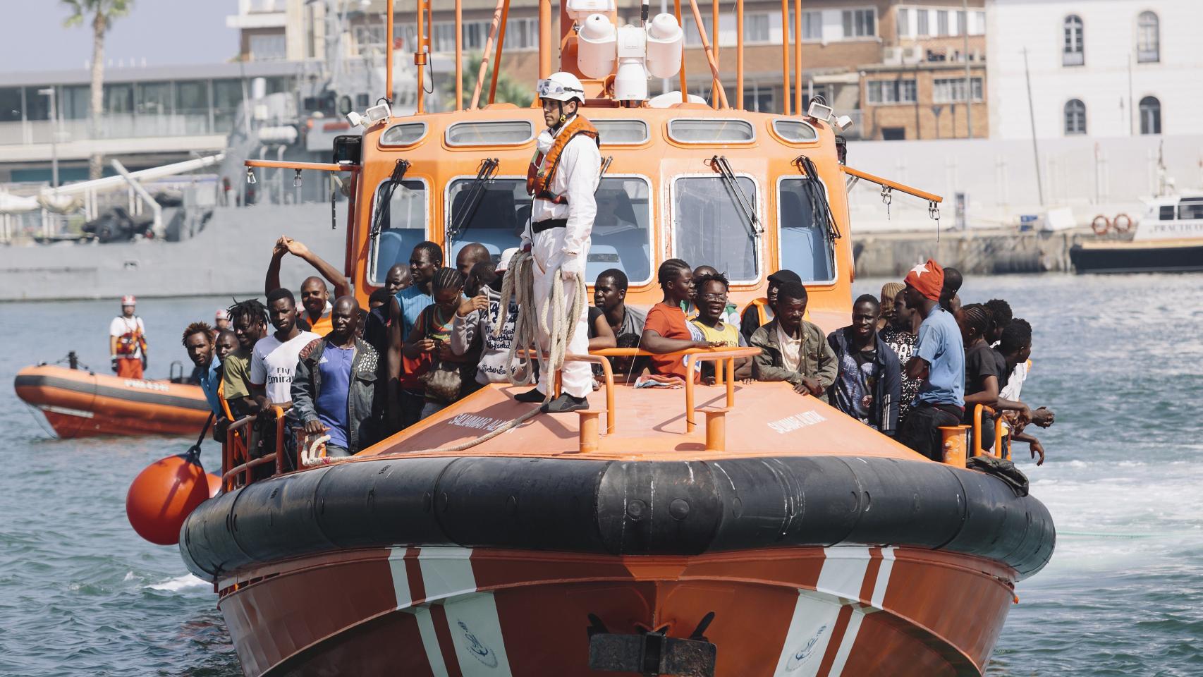 Más de 230 inmigrantes llegan a las costas andaluzas en las últimas 24 ...