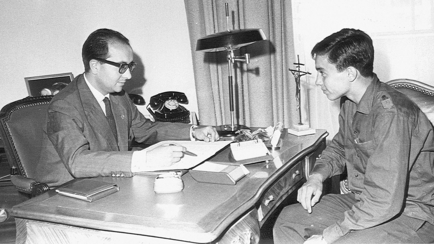 Felipe Segovia, fundador de la SEK, recibe la cruz de Alfonso X el ...