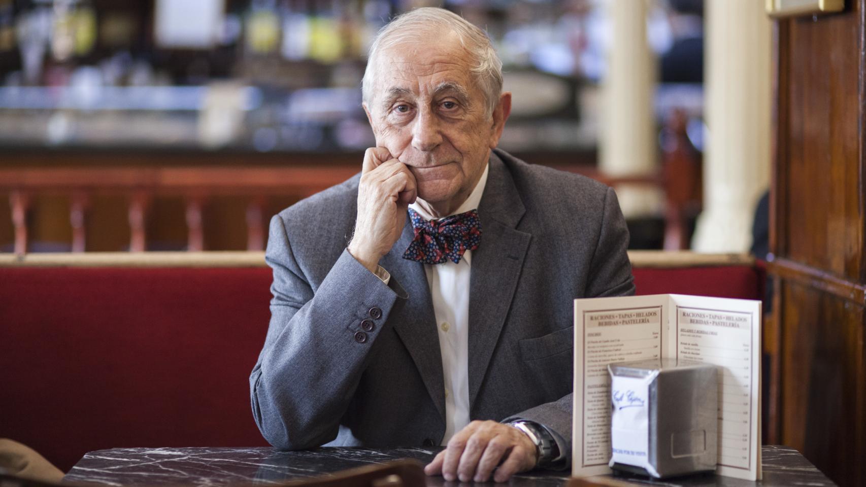 Inocencio Arias: “Aznar juega a futuro para poder decir: Os lo dije”