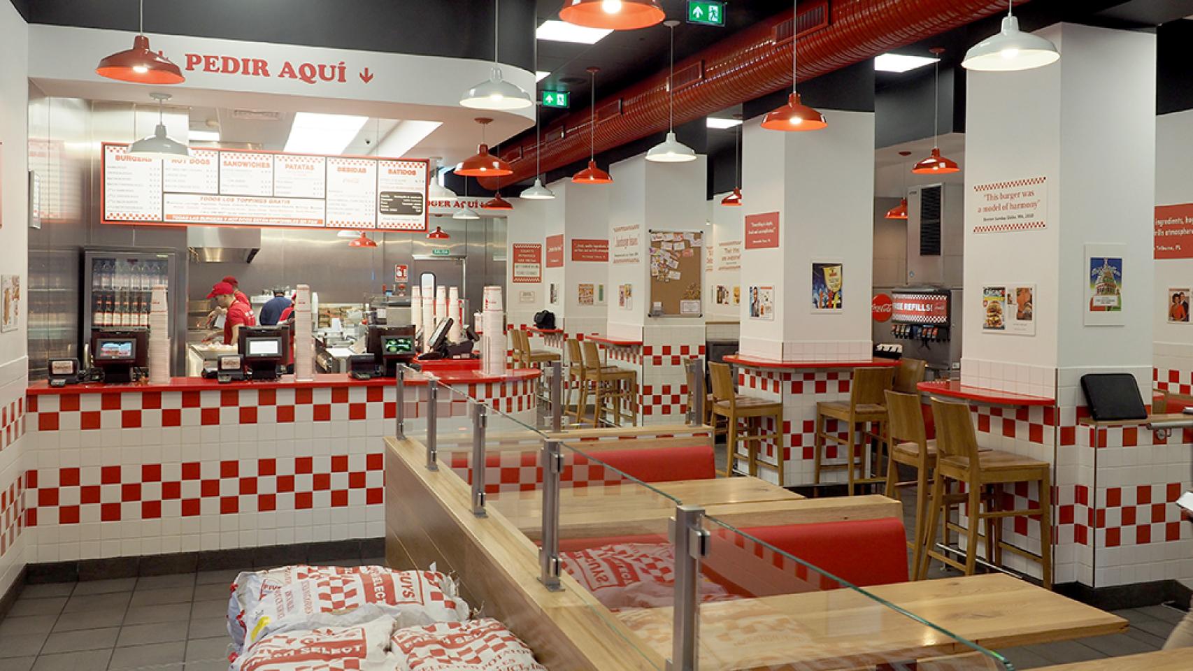 Five Guys Parquesur, nuevo local de la cadena de hamburguesas en Madrid