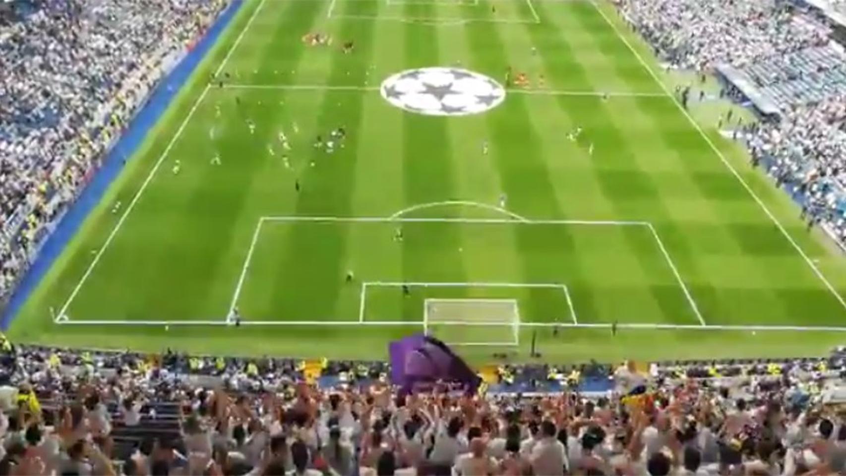 Vídeo | Así calentó el partido la Grada Fans RMCF