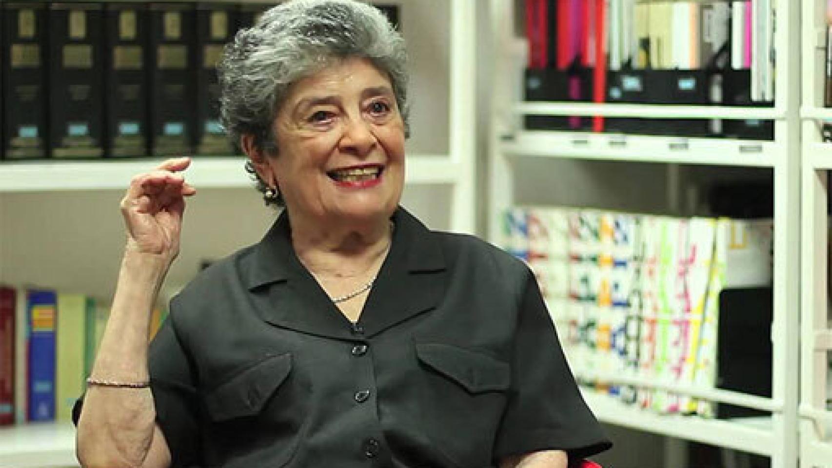 Claribel Alegría: Orfeo le dio el canto