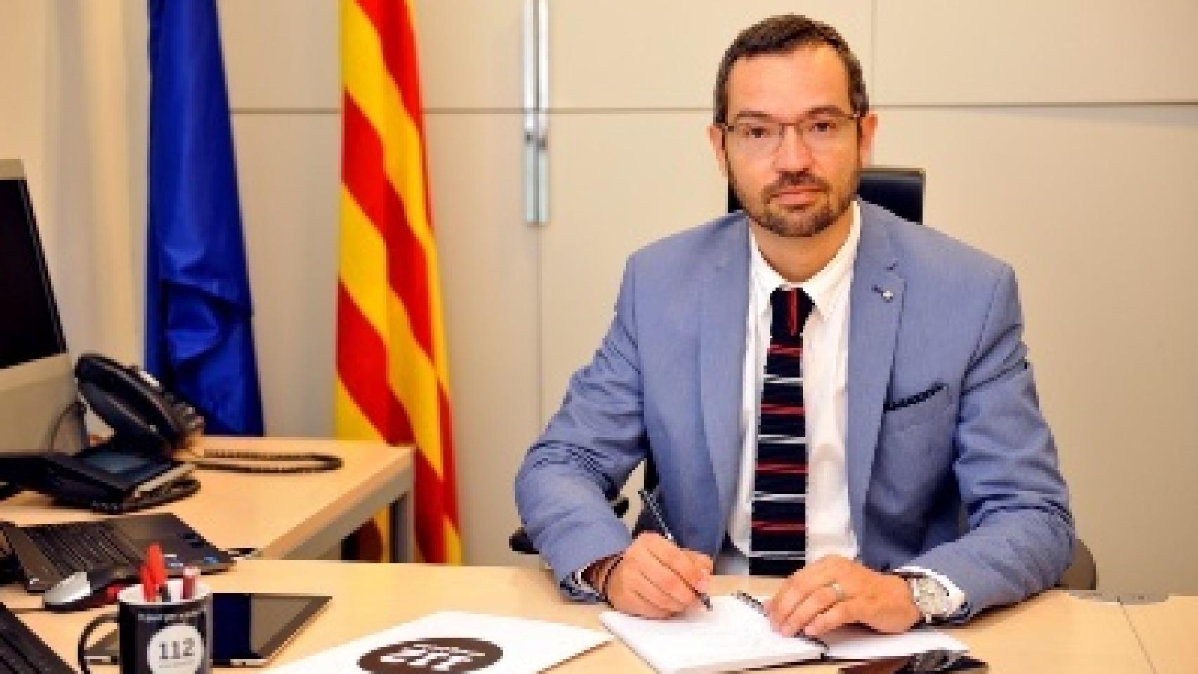 Dimite el director del 112 catalán por lealtad al cesado conseller ...