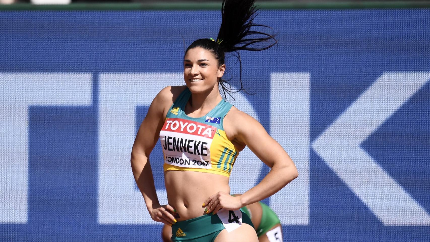 El especial calentamiento de Michelle Jenneke en el Mundial de Londres