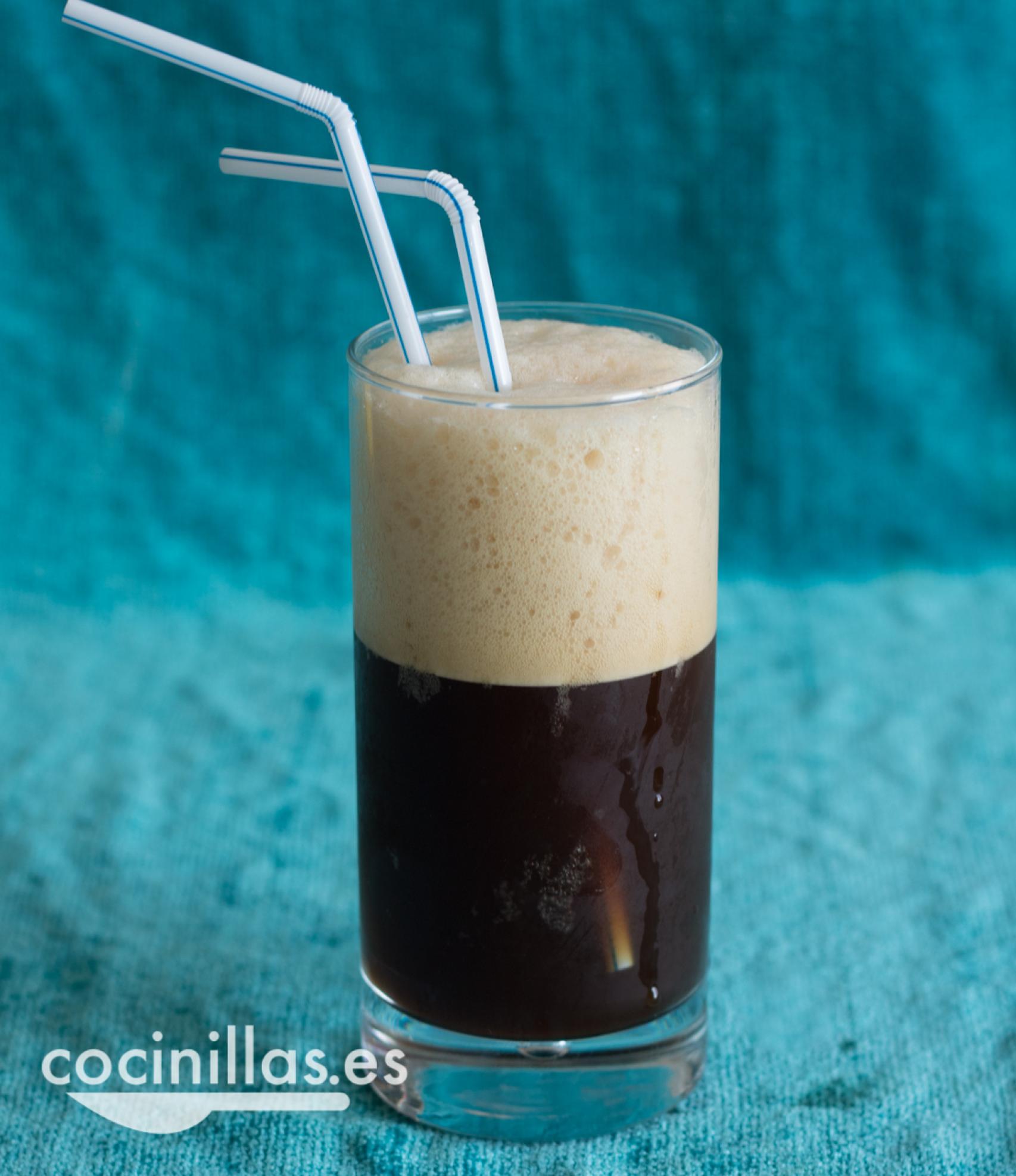 Café griego o café frappè, el café fresquito más fácil de preparar