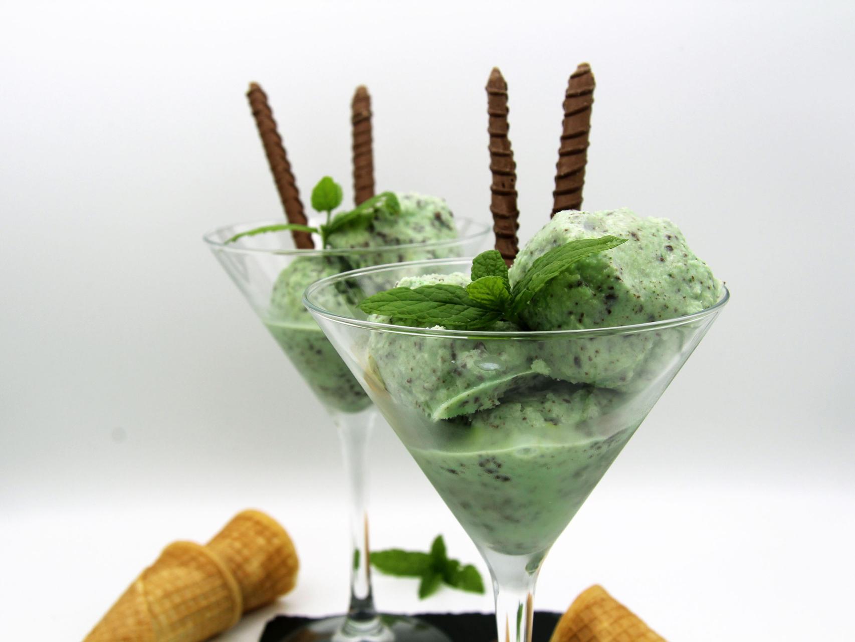 Helado de menta y chocolate con Thermomix y Monsieur Cuisine Plus