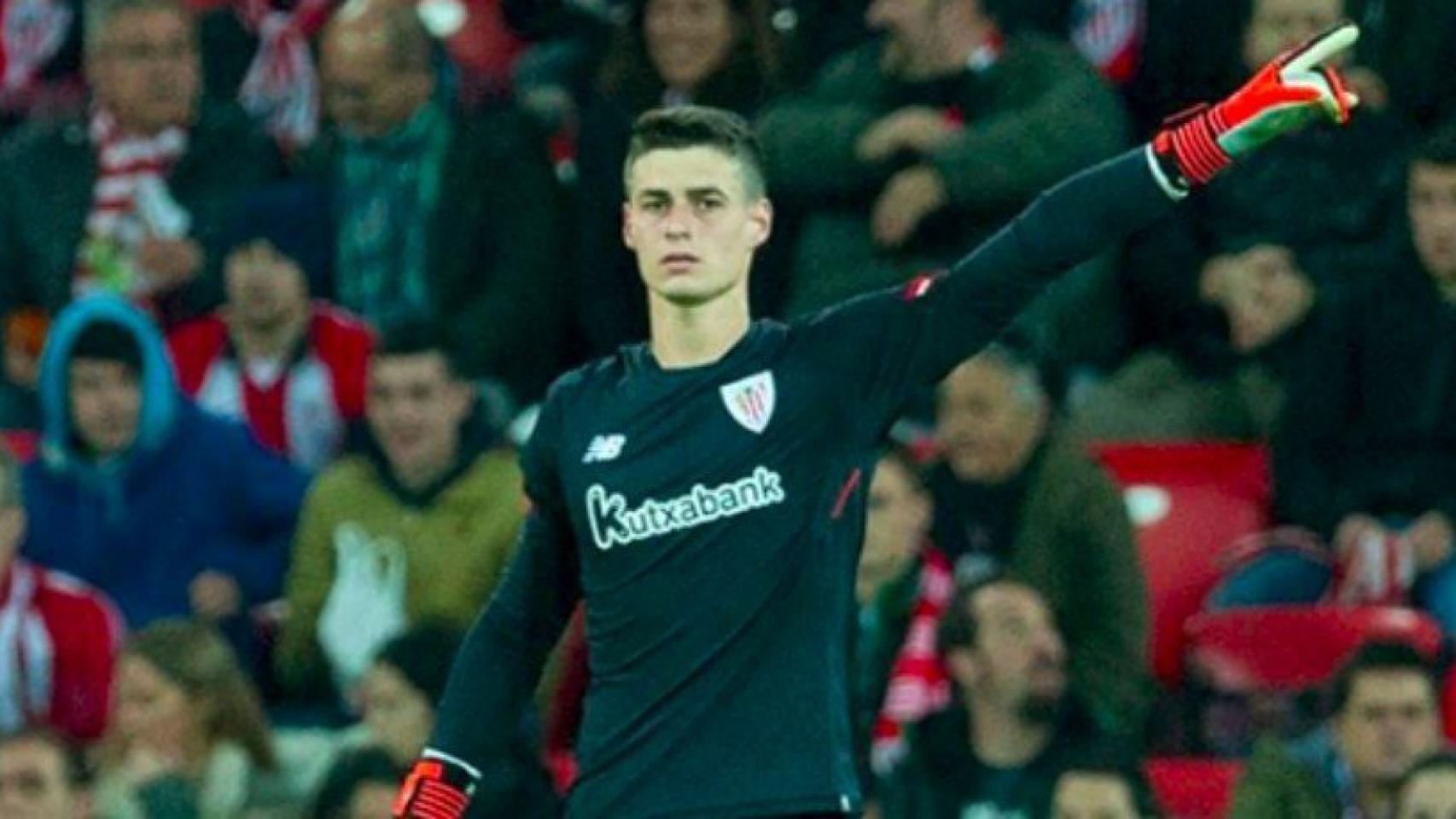 Kepa vuelve a entrenarse alejado del foco de la prensa