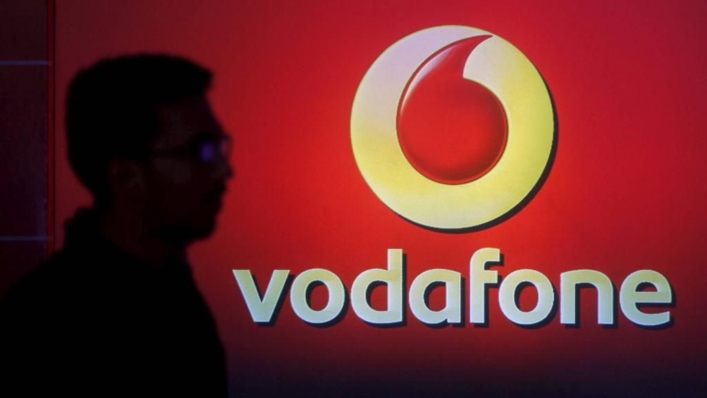 La locura de pedir nacionalizar Vodafone