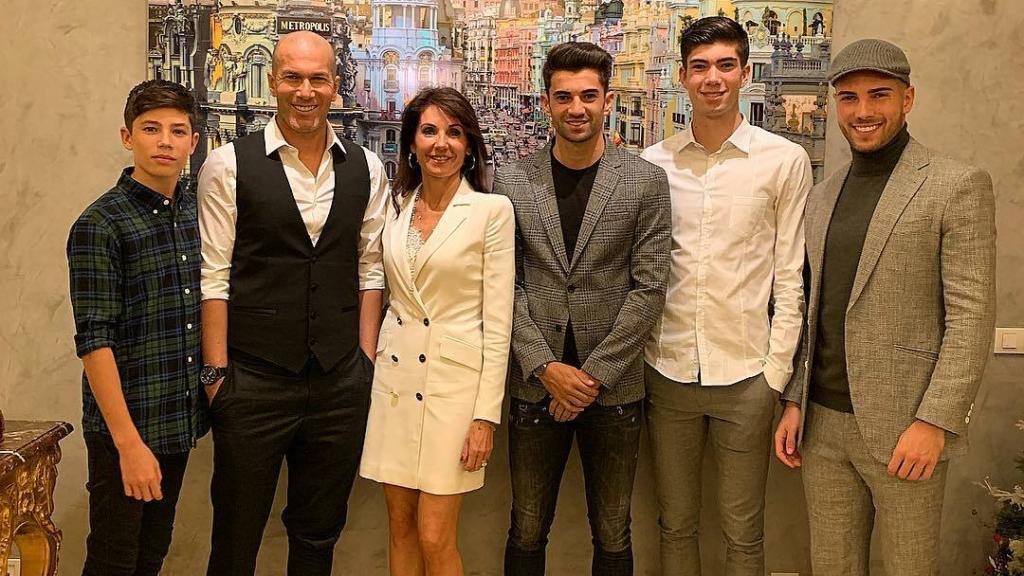 Zidane como nunca antes se ha visto: su mujer, sus hijos y el Zizou ...