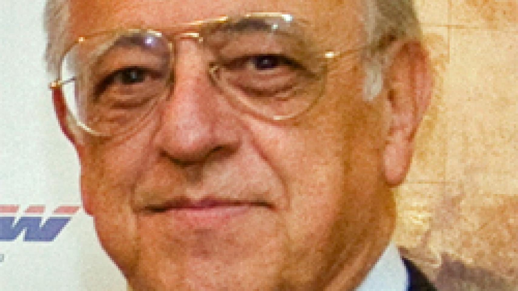 Muere el editor Juan de Isasa