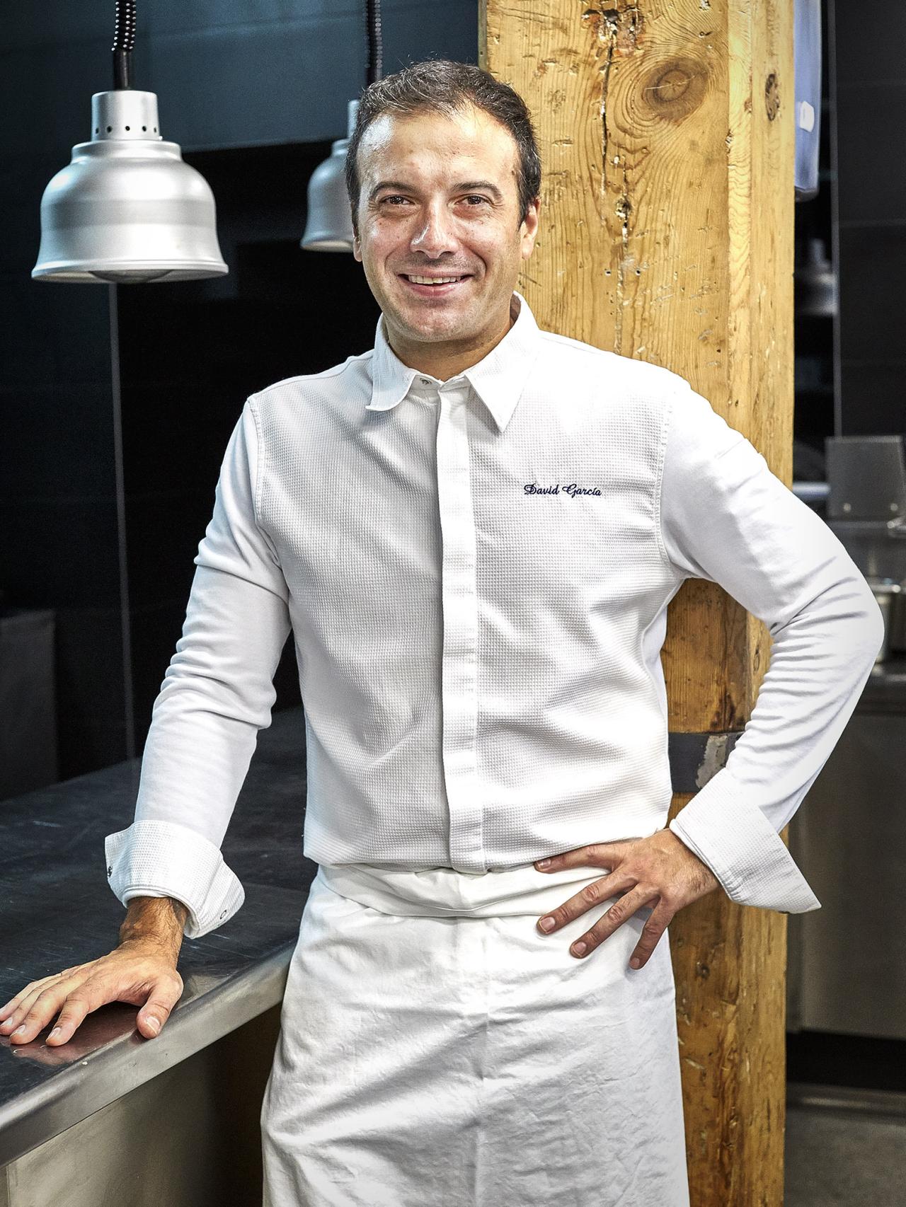 La tortilla de patatas, con cebolla