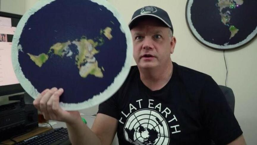 "A la ciencia le cuesta enfrentarse a nosotros": el documental que defiende que la Tierra es plana