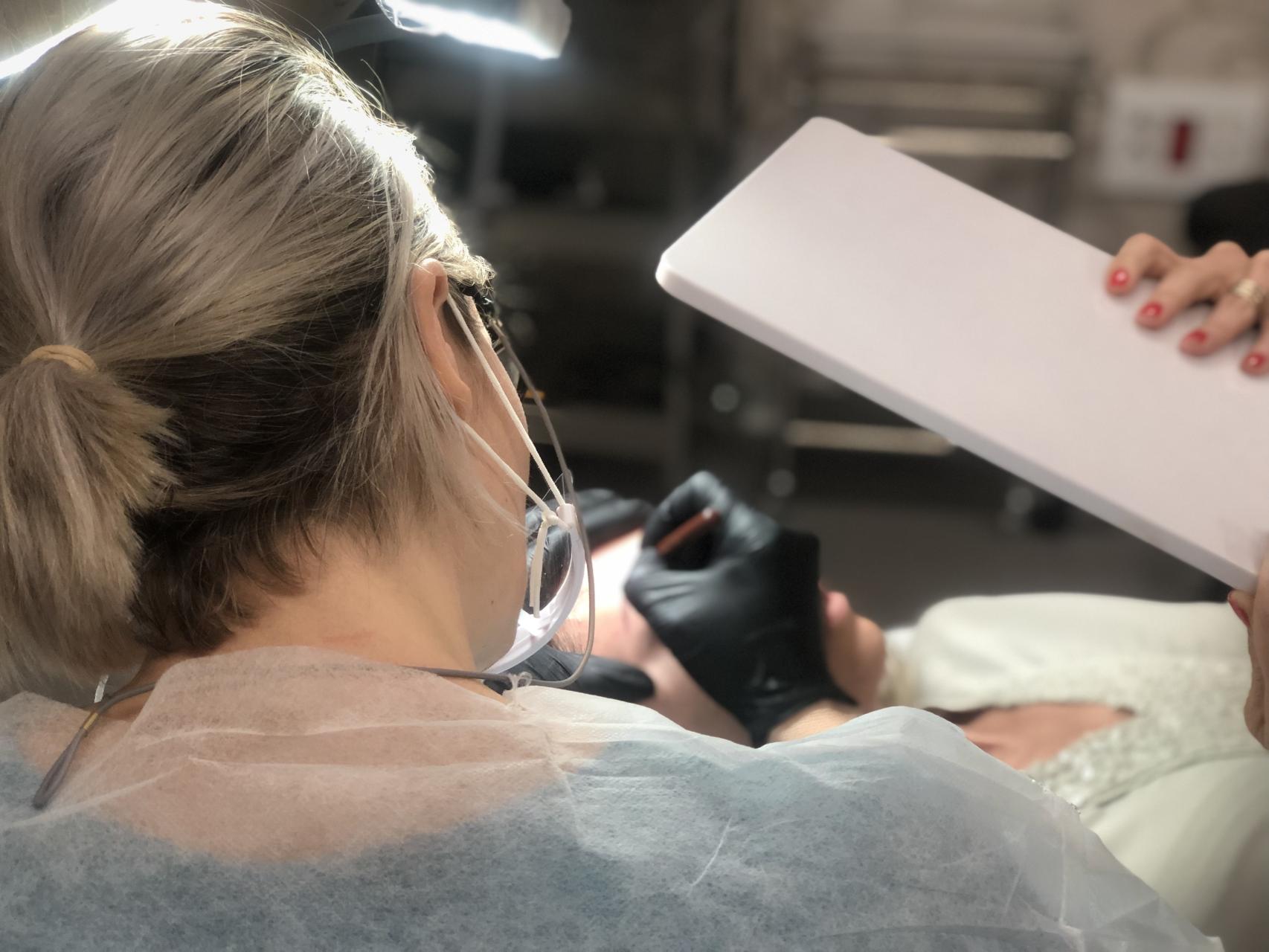 Probamos la técnica de microblading