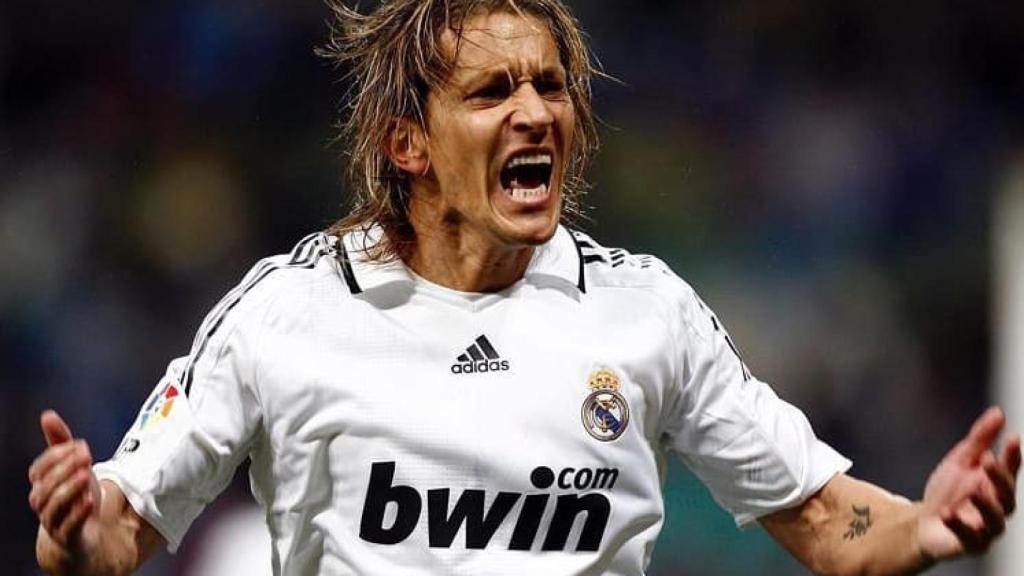 Míchel Salgado cuenta que tenía que cuidar de Beckham y McManaman en el ...