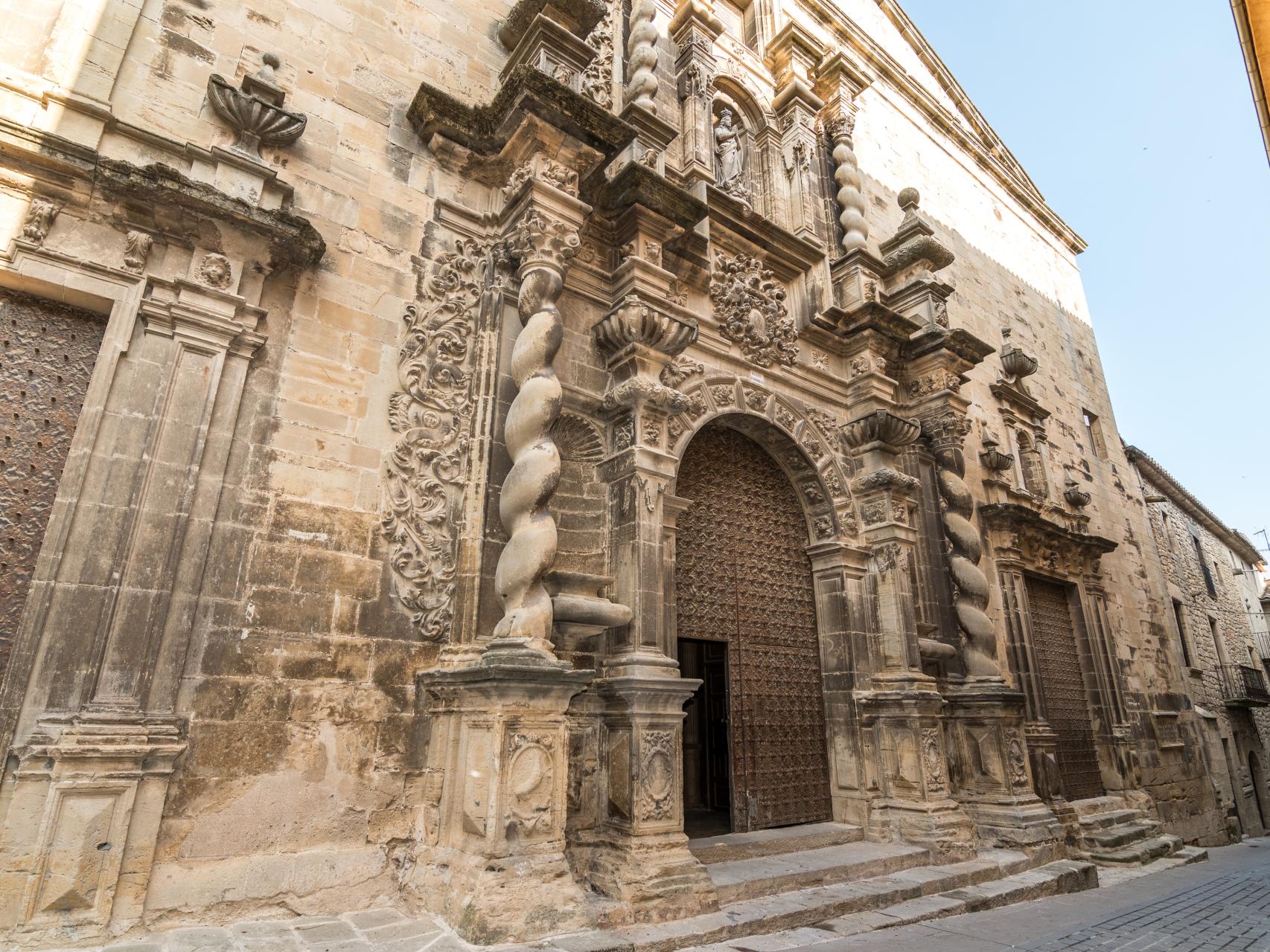 Descubre los rincones medievales de Calaceite