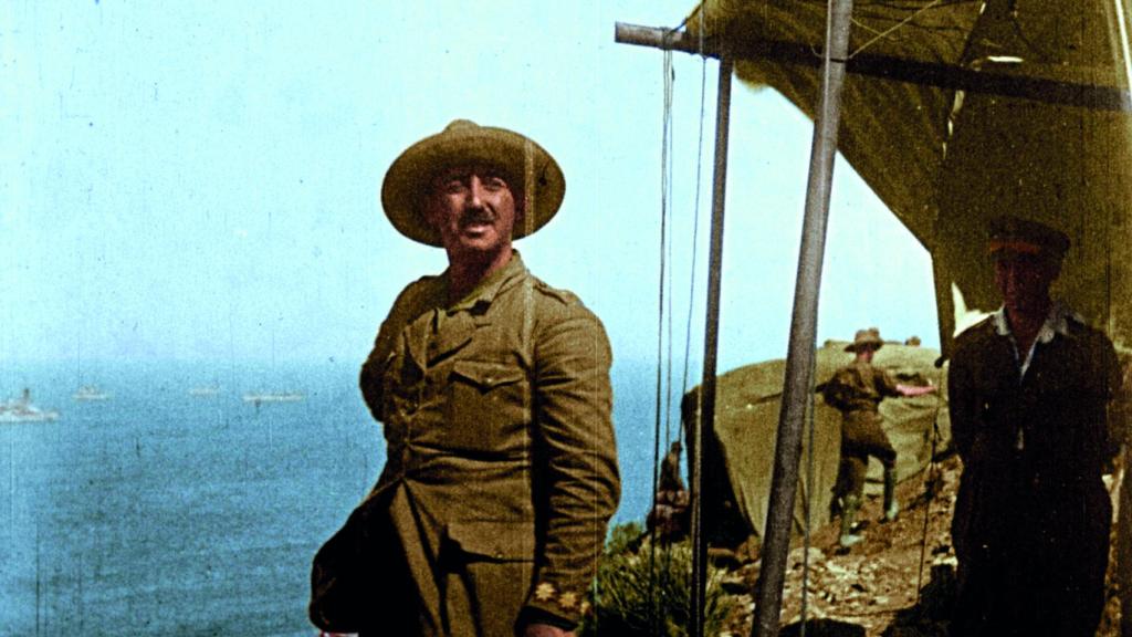 La vida íntima de Franco a todo color con imágenes inéditas: del niño ...