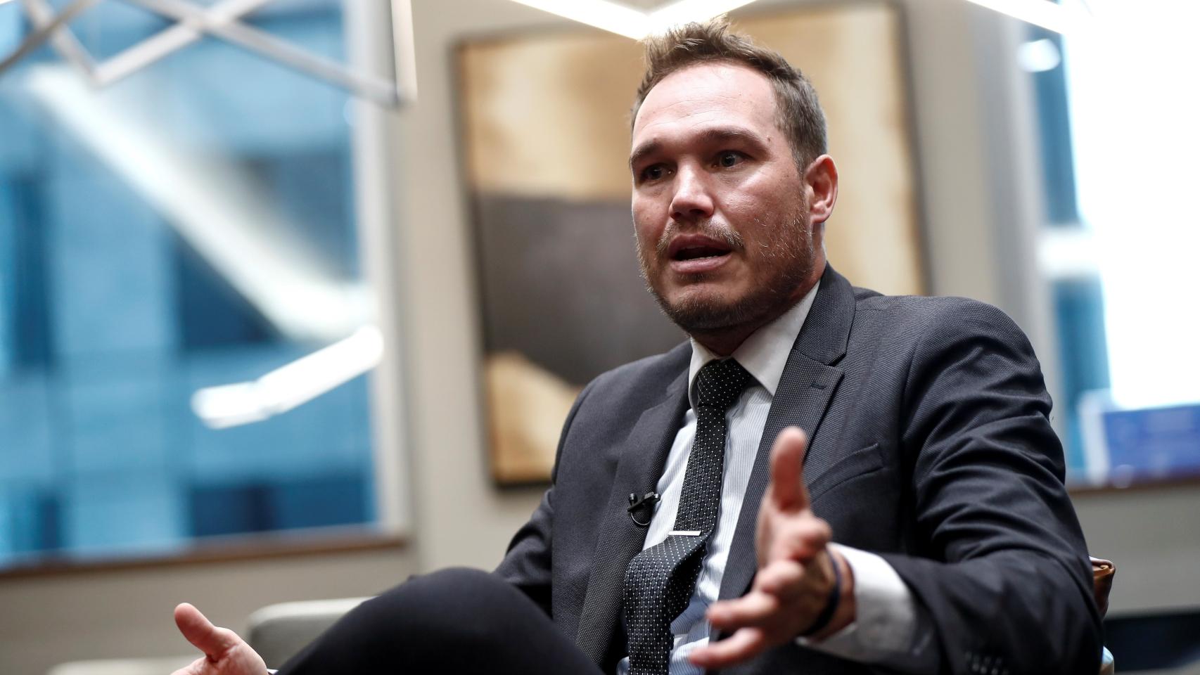 George Forsyth, de jugar en el Borussia Dortmund ¿a presidente de Perú ...