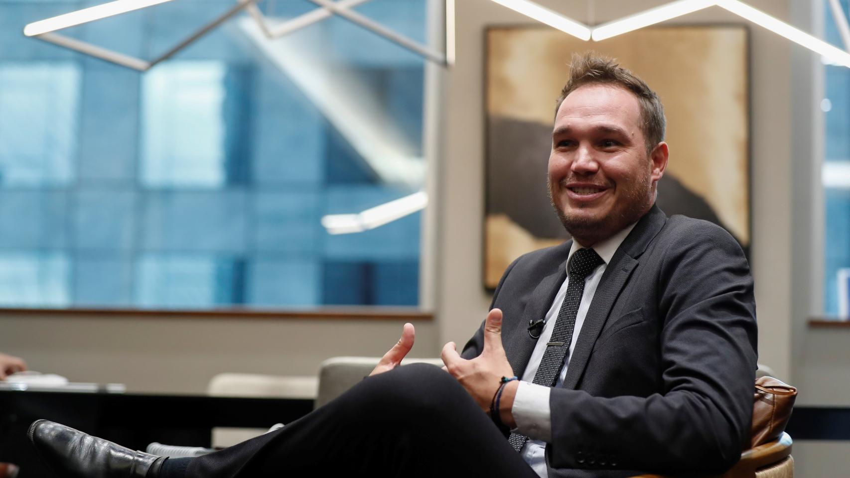 George Forsyth, de jugar en el Borussia Dortmund ¿a presidente de Perú ...