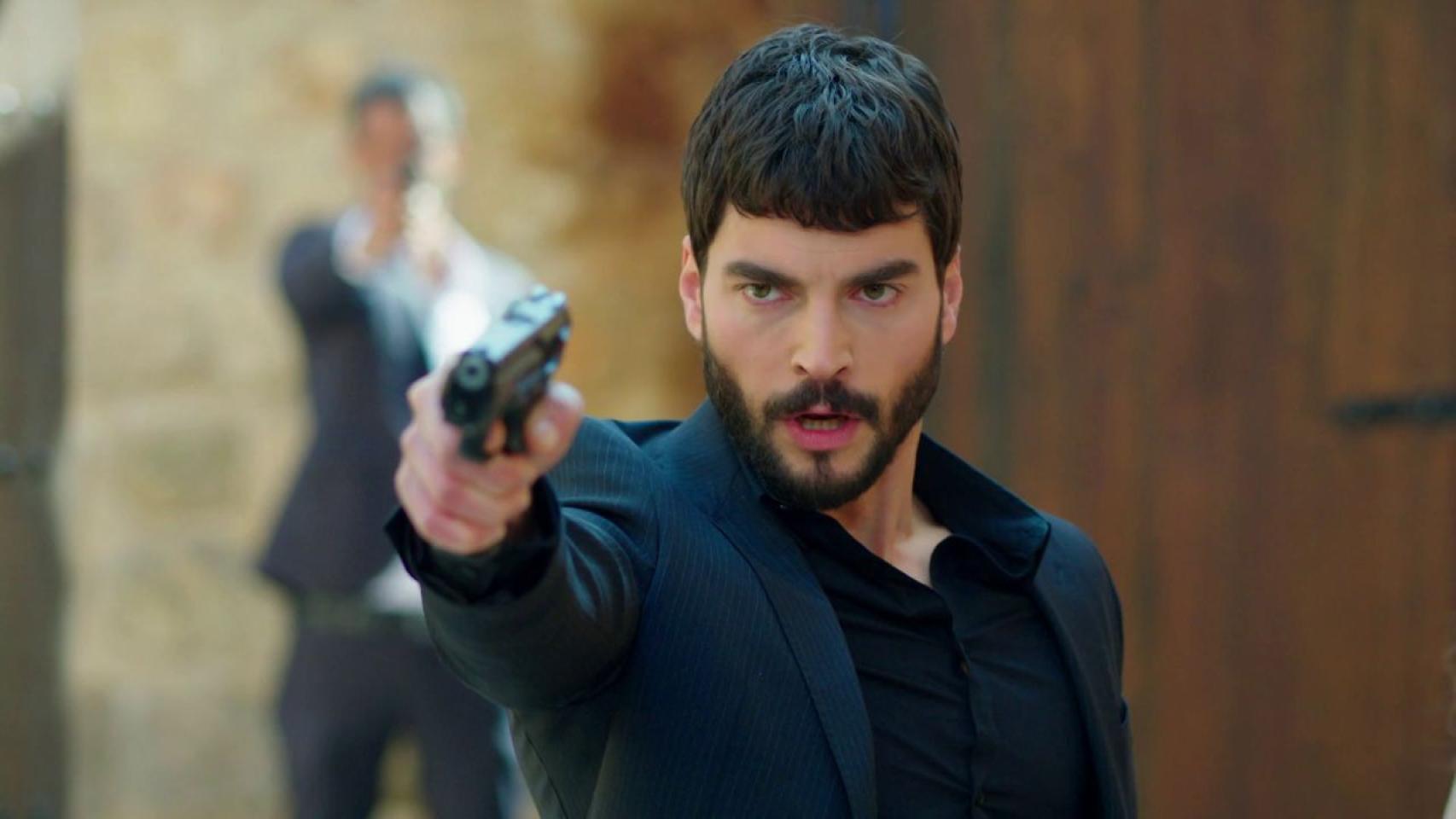 Una muerte golpea el final de la segunda temporada de 'Hercai'