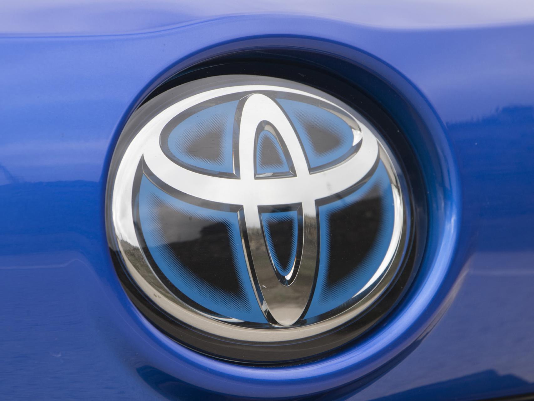 Todas las fotos del nuevo Toyota Mirai, el nuevo coche de hidrógeno de ...