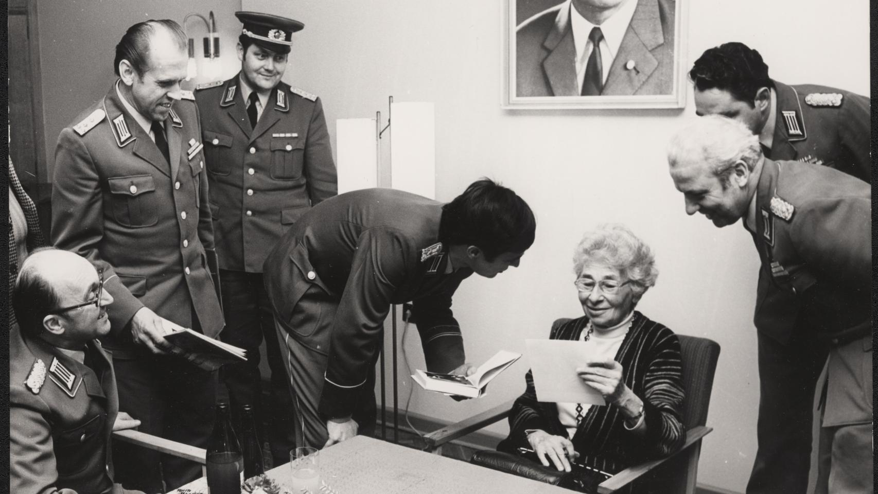 La espía soviética disfrazada de ama de casa: consiguió los secretos de ...