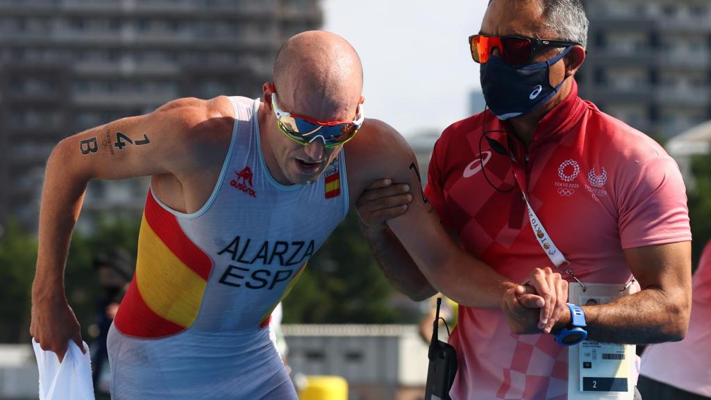 España roza el diploma olímpico en el primer relevo mixto de triatlón ...