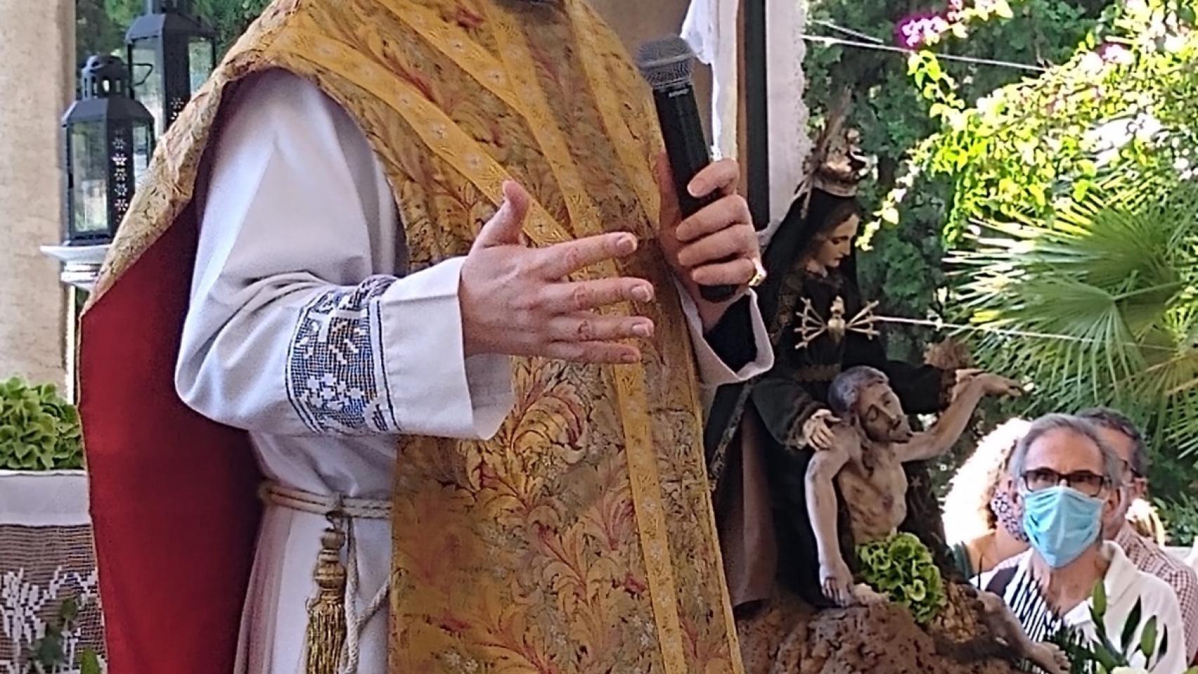 La nueva vida del Padre Apeles, 'exiliado' en Roma por el ...