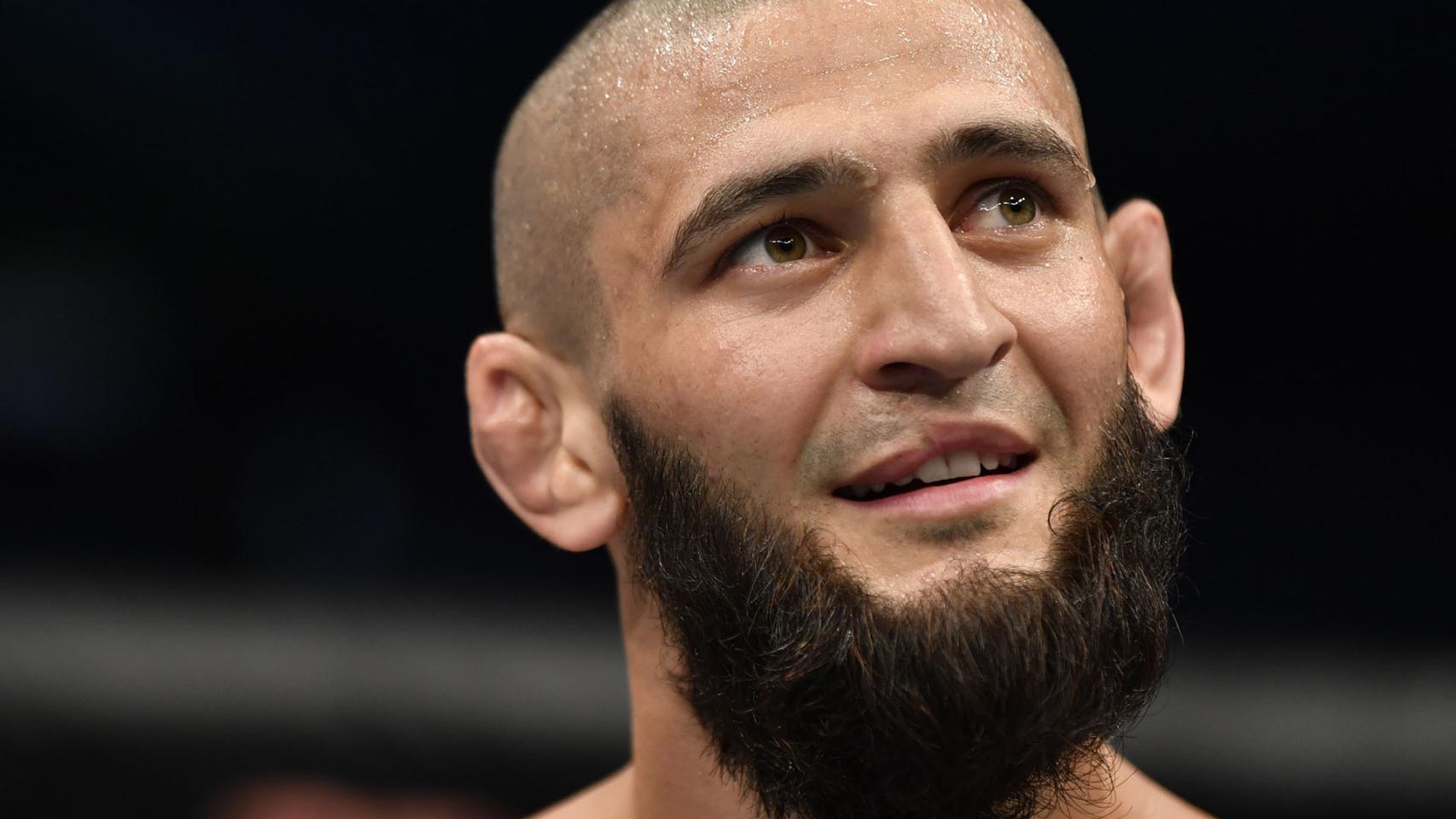 Las dos caras de Khamzat Chimaev: heredero de Khabib en la UFC y la ...