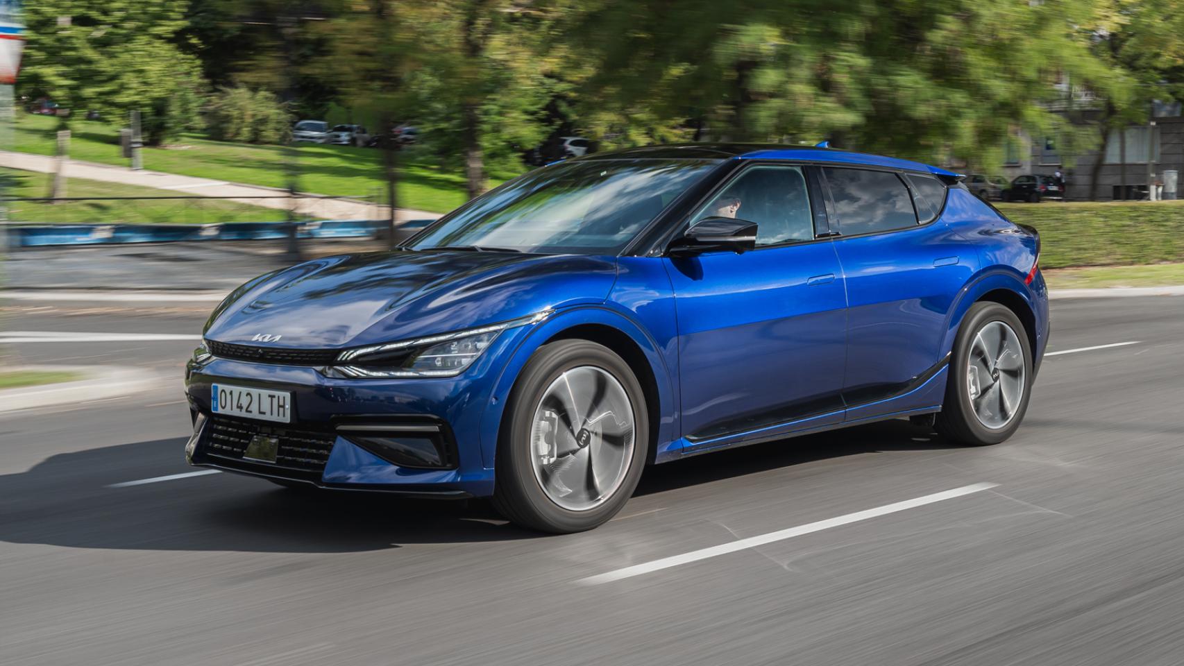 Kia EV6: el coche eléctrico con el que puedes recorrer media España sin ...