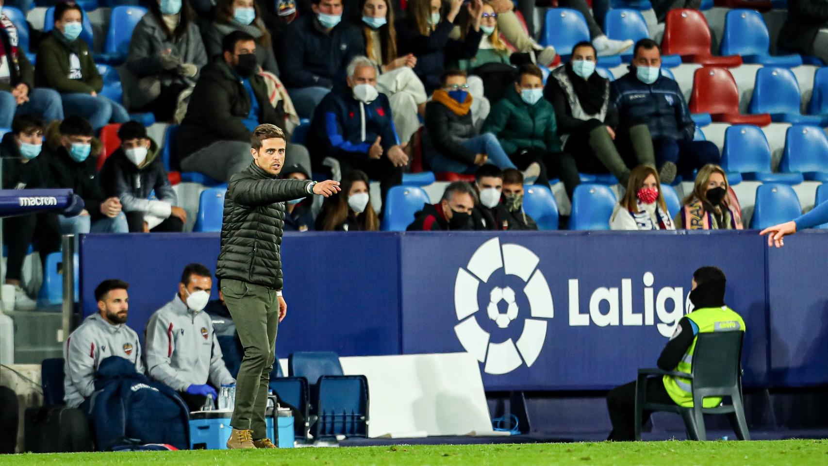 Alessio Lisci, de intentar ser 'becario' en La Liga a ser el encargado ...