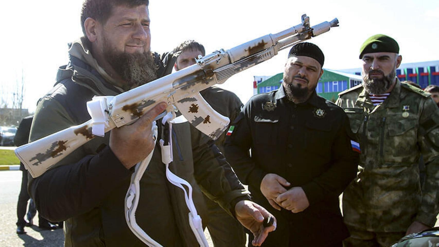 Kadyrov, el líder checheno y aliado de Putin que motiva a Chimaev y ...