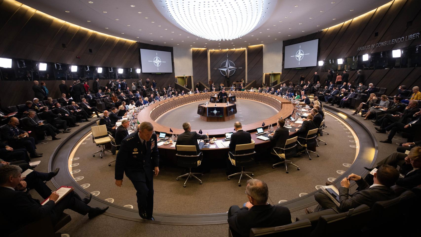 La OTAN reitera que no enviará tropas a Ucrania: "Debemos evitar una ...