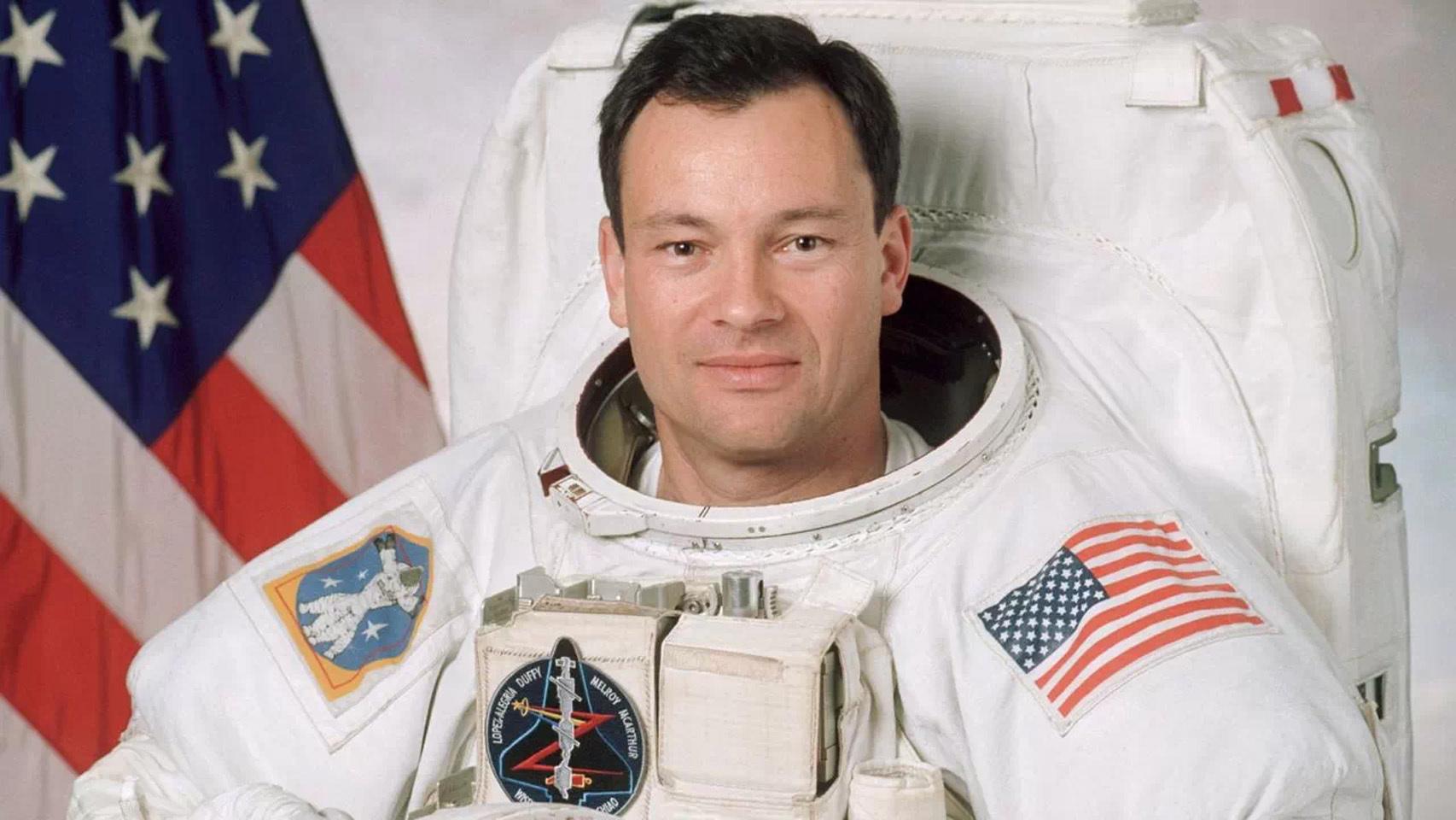 Despega la misión Ax-1: la NASA lleva turistas a la ISS con comandante ...