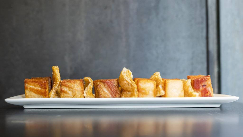 Estos son los cinco mejores bares y restaurantes para comer torreznos ...