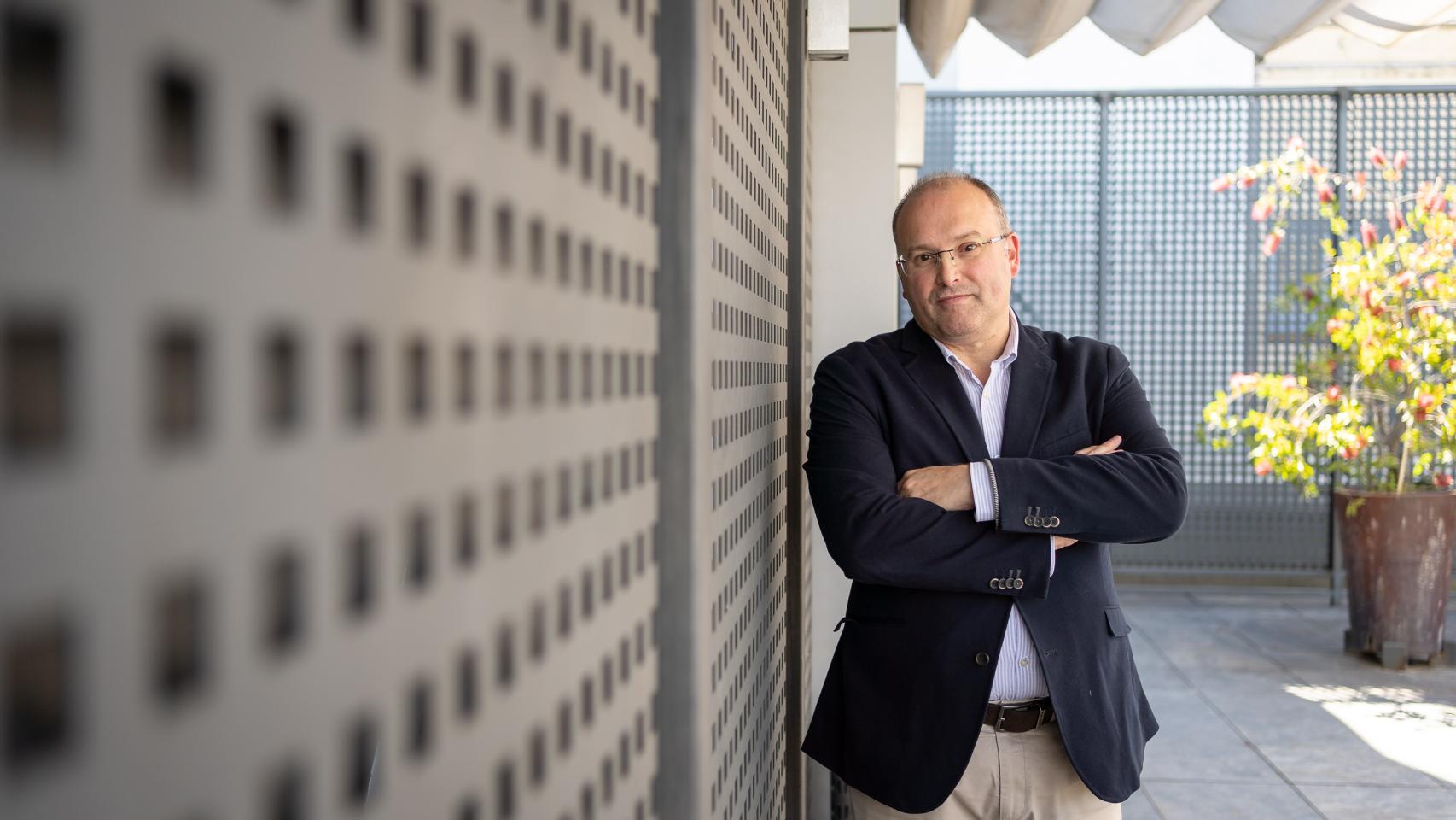 Miguel Tellado: "El PP es un partido y Vox es una marca. Aspiramos a ...