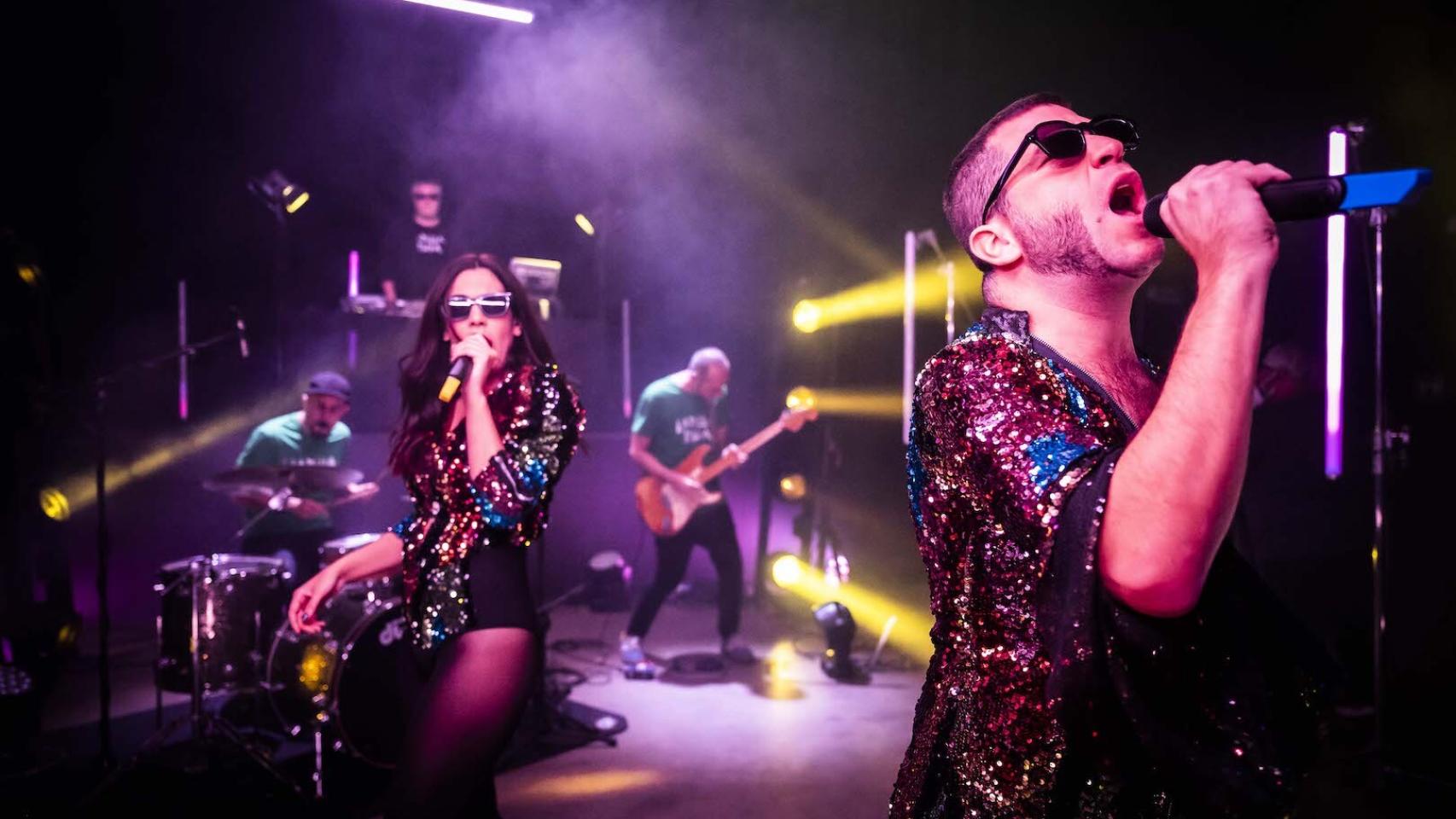 Quiénes son Ladilla Rusa, el grupo que actúa esta noche en el ‘Sálvame ...