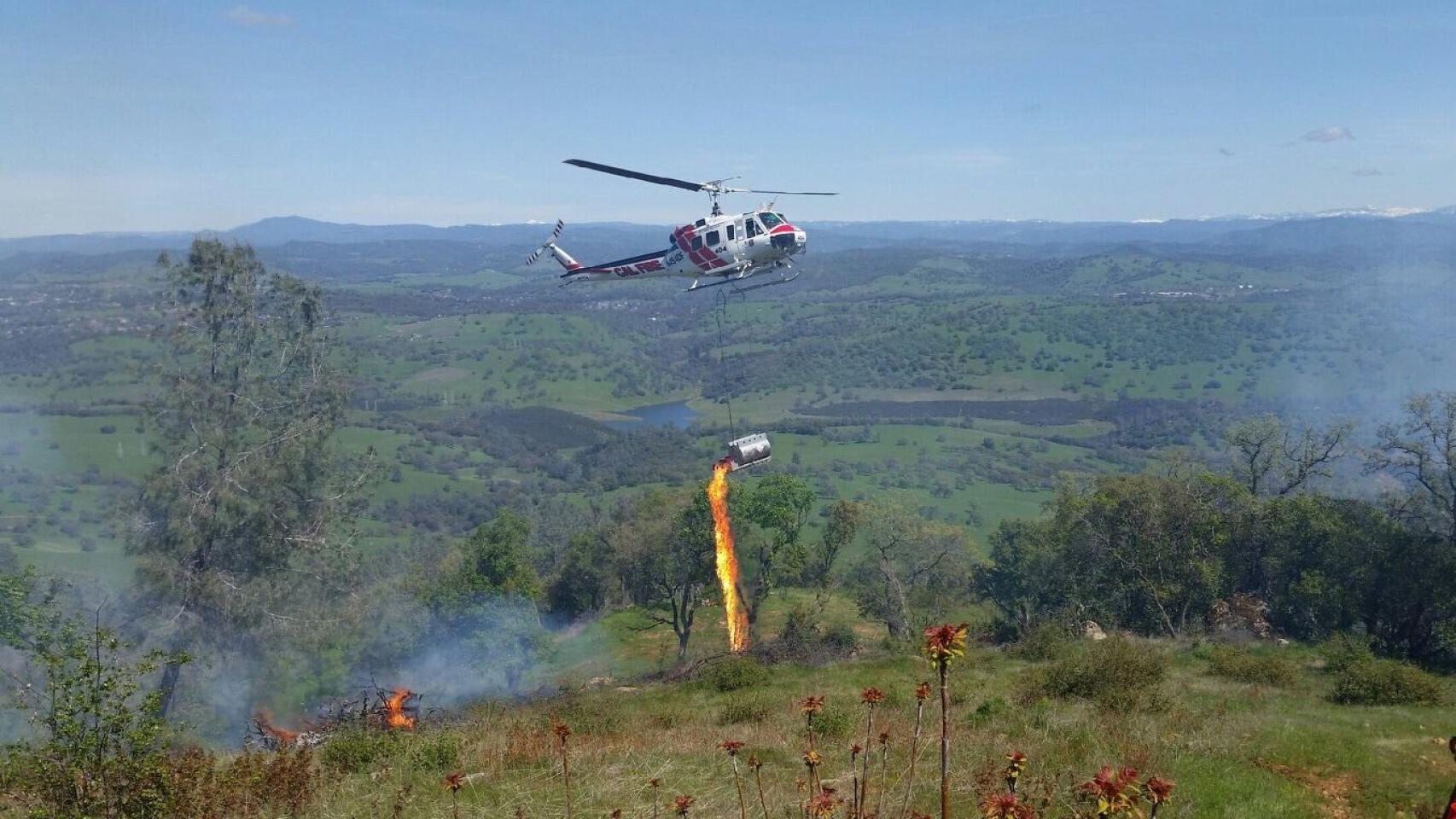 Así funciona Helitorch, el helicóptero antorcha que lucha contra los ...