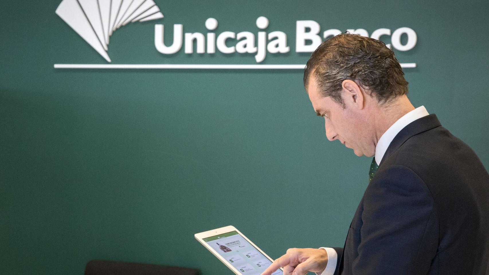Unicaja ayudará a pymes y autónomos en su transición tecnológica a ...