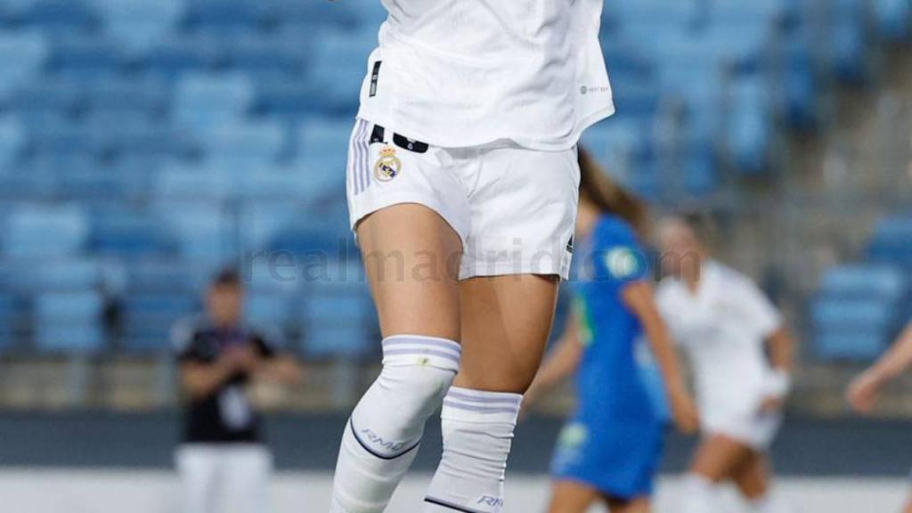 Esther González se convierte en la máxima goleadora histórica del Real ...