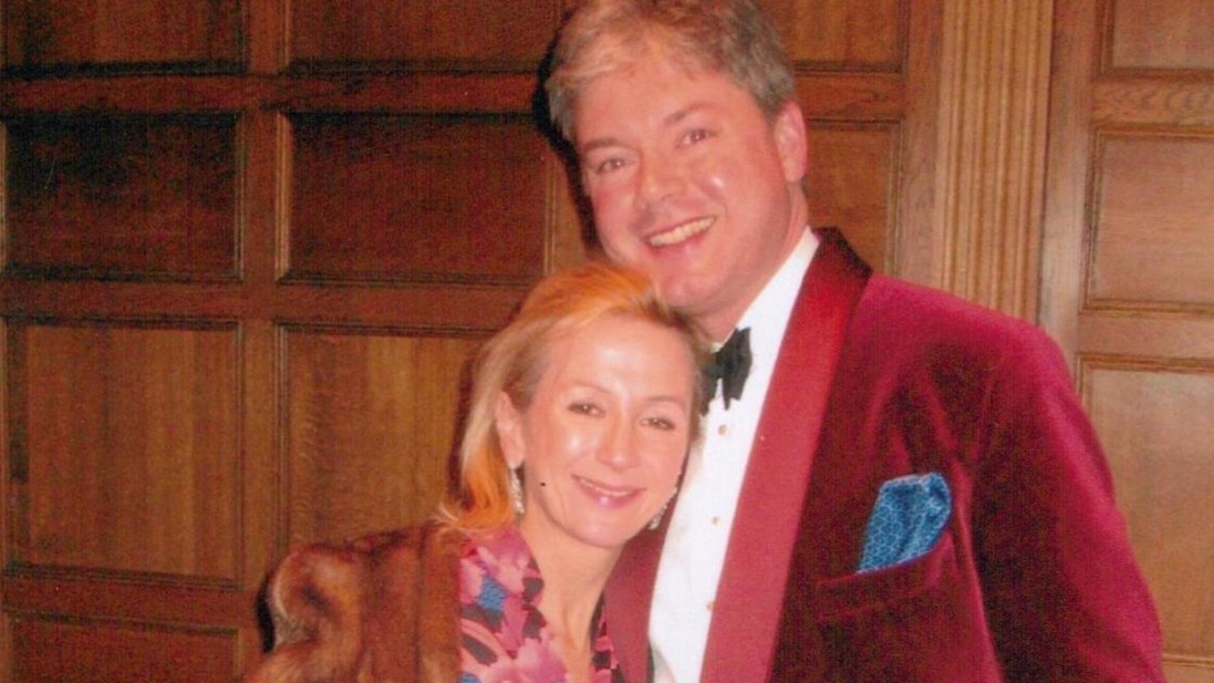 Hallan muerto en un hotel al aristócrata Charles Villiers: llevaba ocho ...