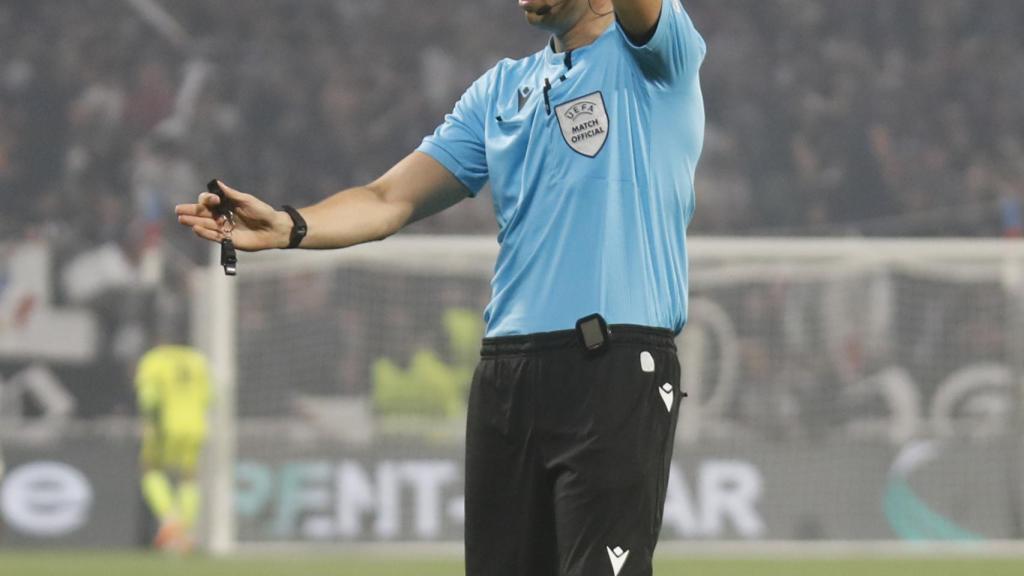 Así es Sandro Schärer: el árbitro elegido para el Celtic - Real Madrid ...