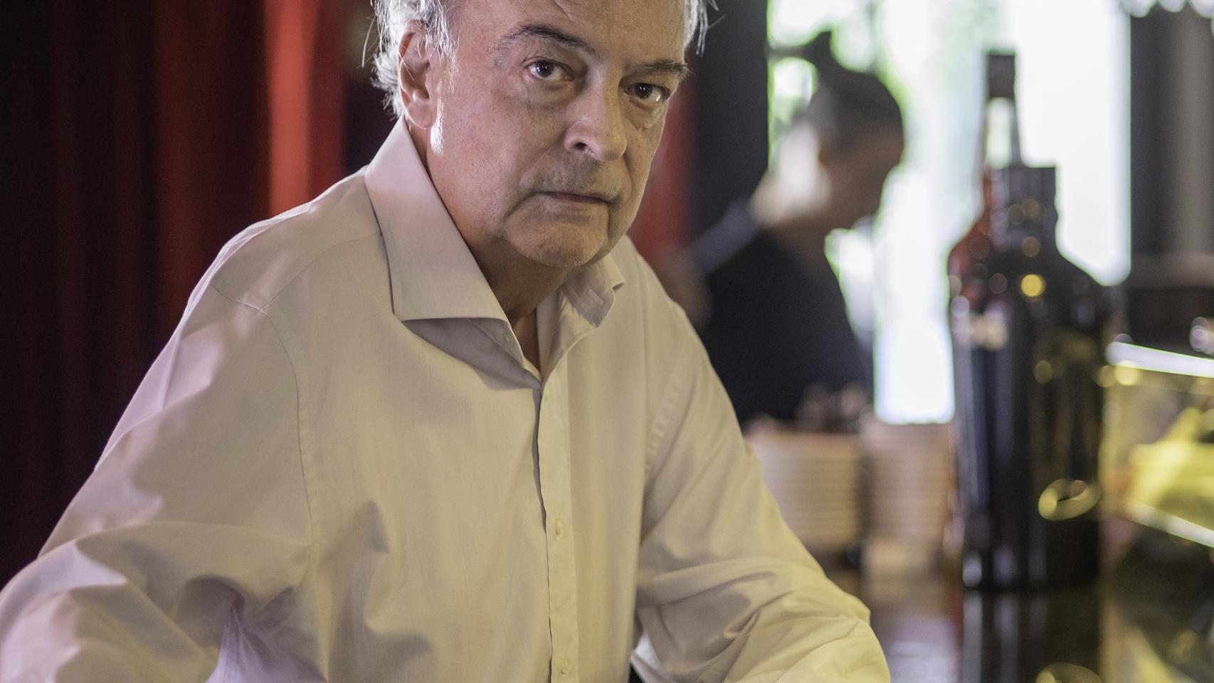 Enrique Vila-Matas: “En la historia de la Humanidad la estupidez juega ...