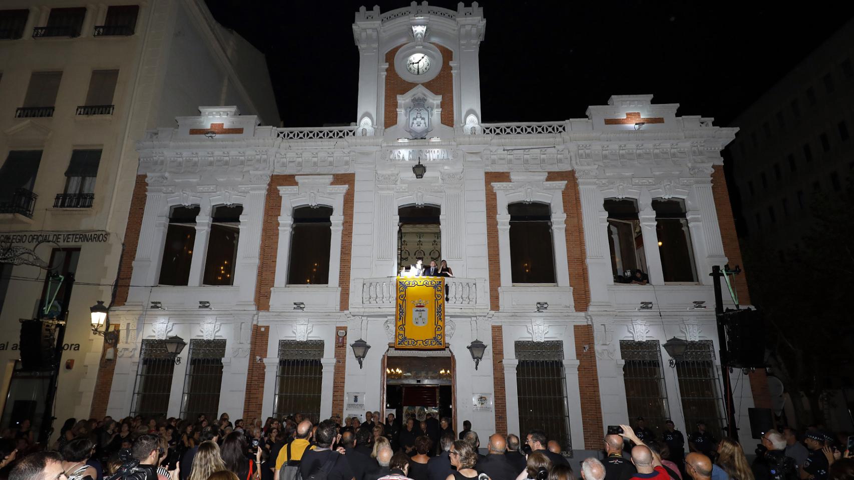 Rozalén sorprende a todos con una gran primicia en el pregón de la Feria de Albacete 2022